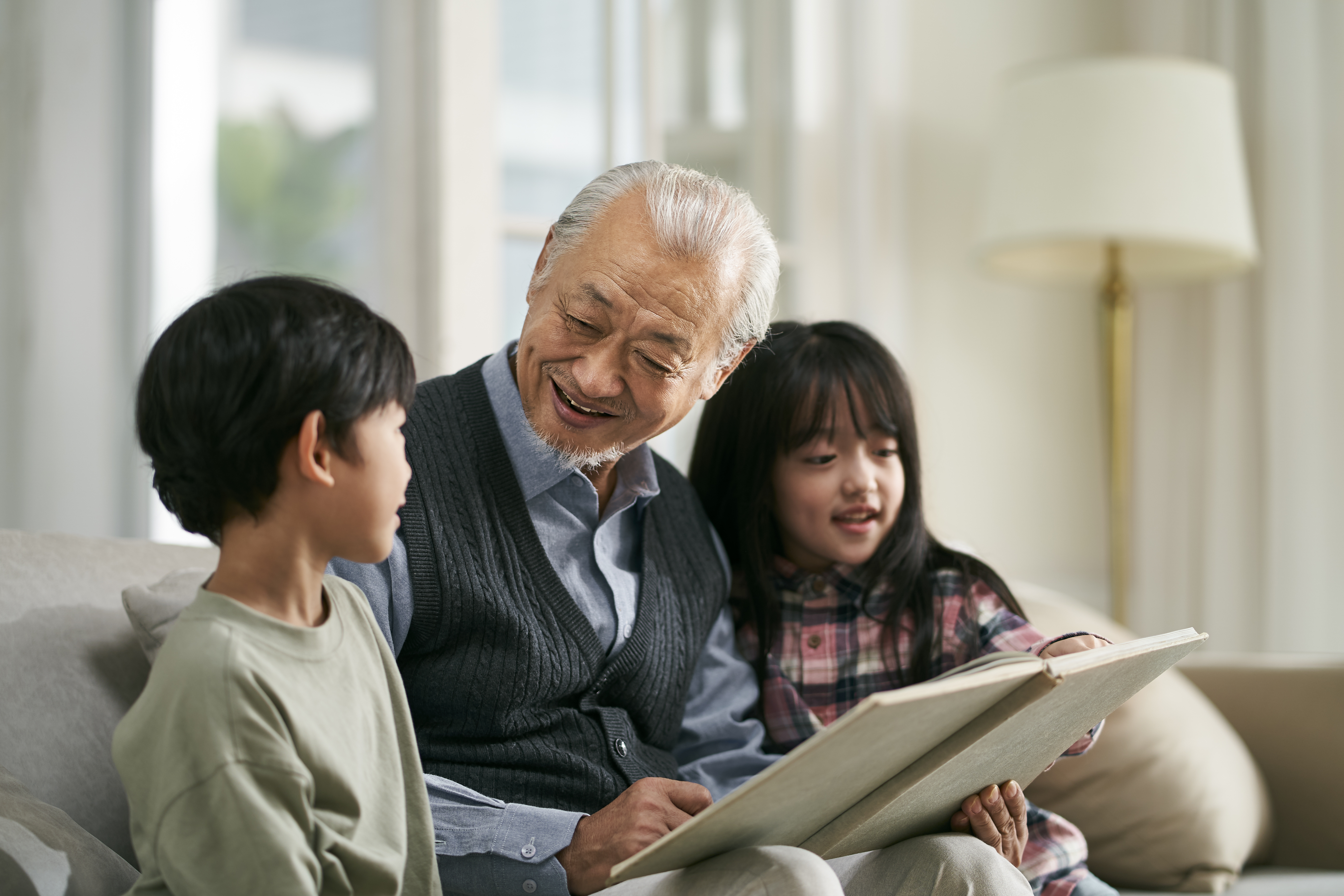 Hear Clearly with Cochlear Implants | Cochlear Singapore