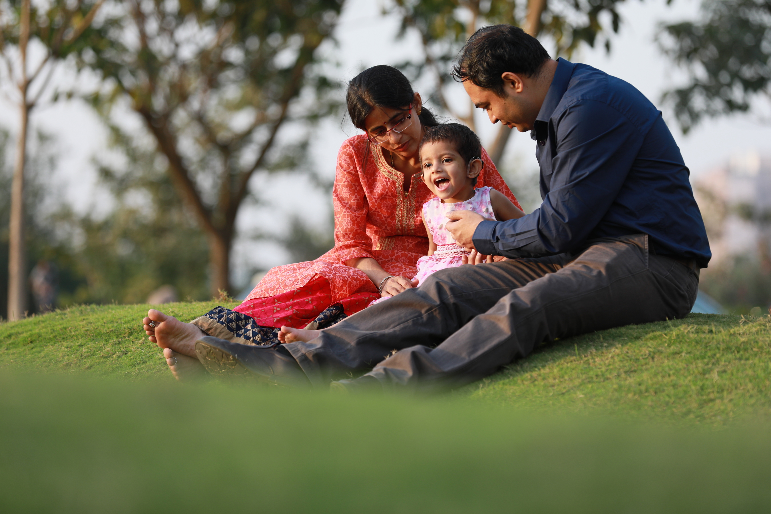 Cochlear implant preparation and procedures | Cochlear India